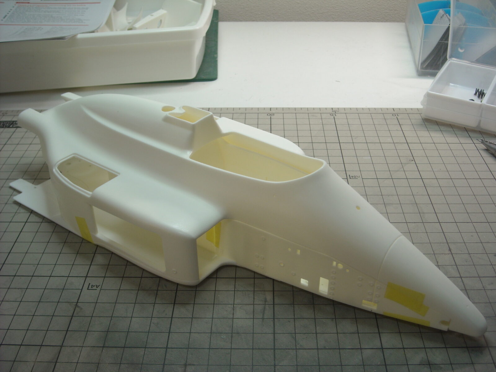 MFH 1/12 LOTUS 99T 製作ブログ ♯1【 開封～カウル仮組 】 | Car modeling guide