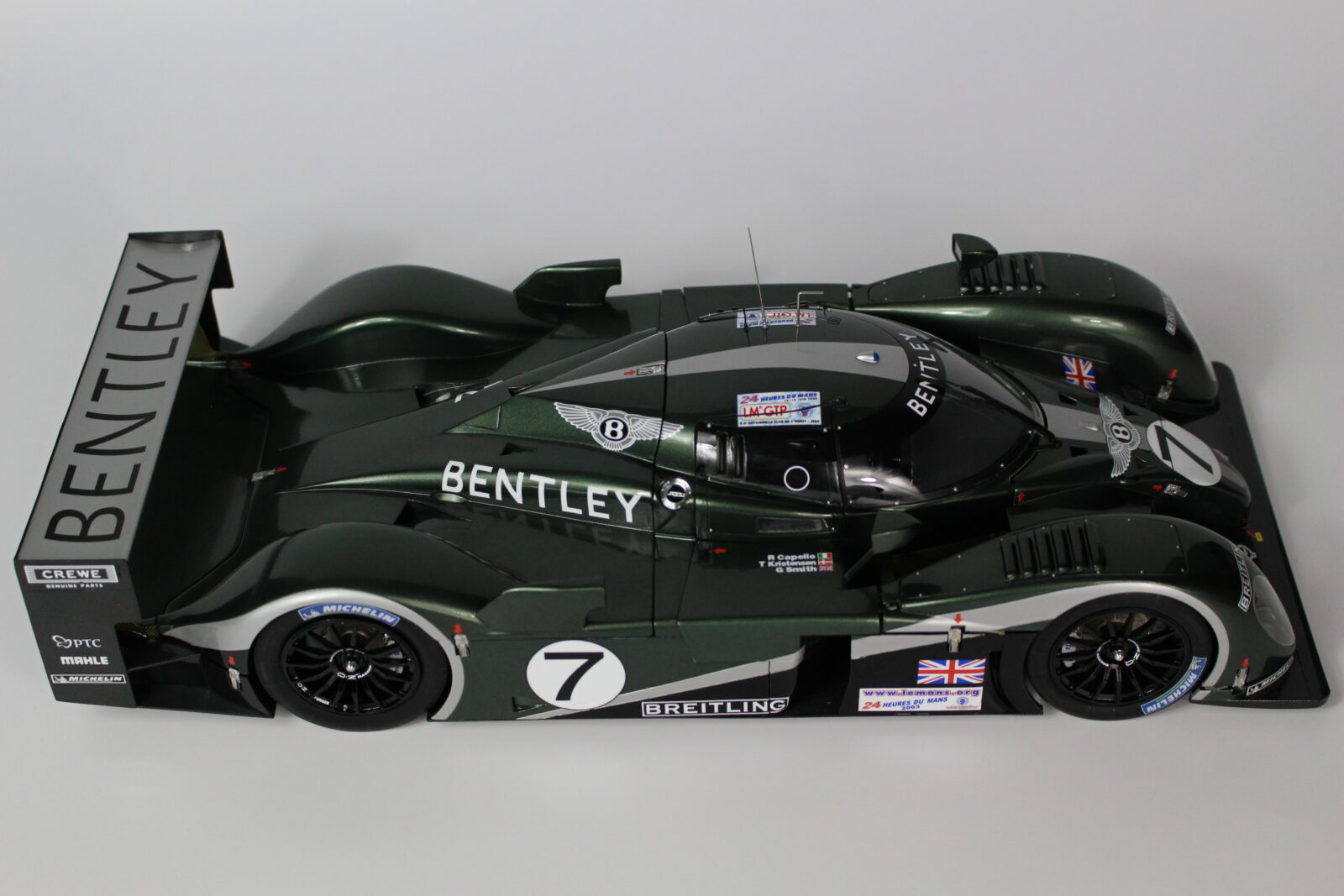 Gallery 【 Bentley Speed8 2003 LeMans 】 | Car modeling guide